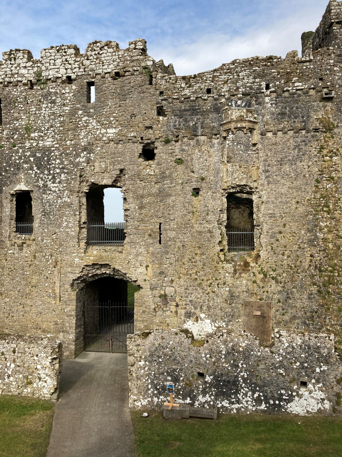 Carew Castle Audio Tour - Pembrokeshire Coast National Park